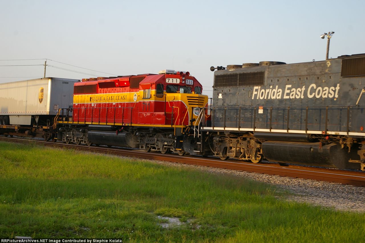 FEC 711 ON 226 AS TRAILING UNIT